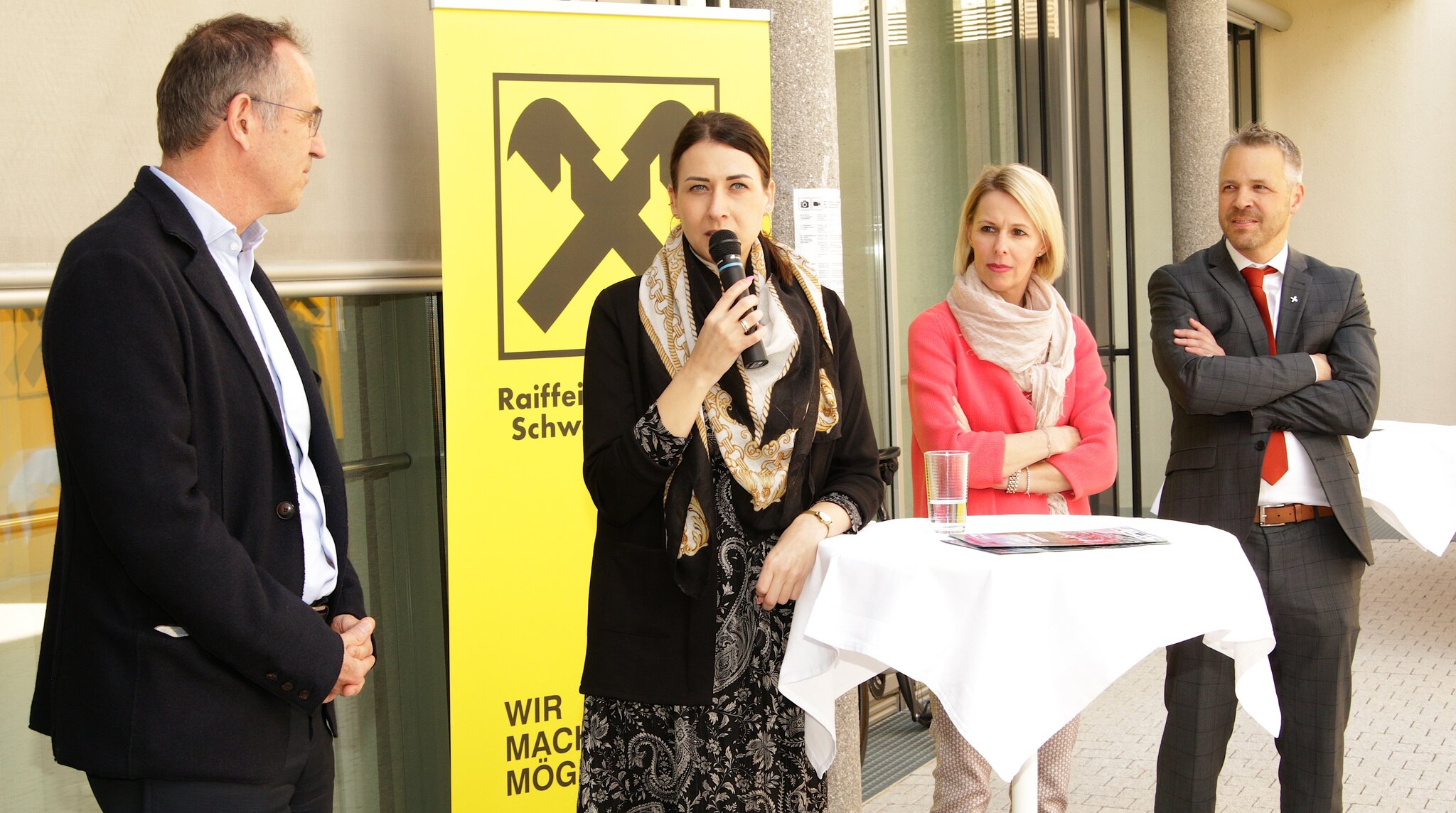 Schwaz: Starker Auftritt mit viel FRAUEN POWER bei Sponsor Opening am ...