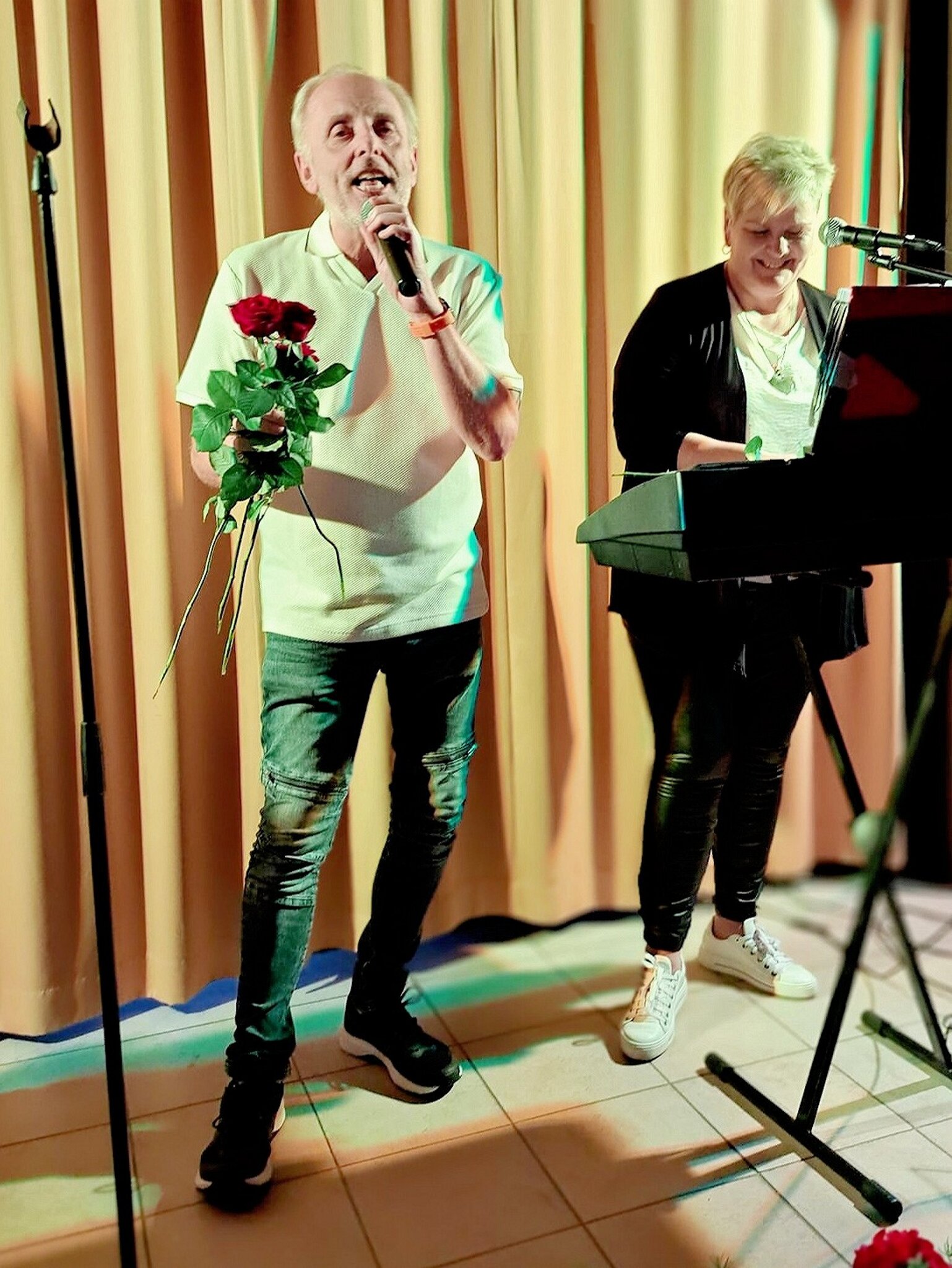 Schlager: Bei der Frühlingsshow der Stockerauer wurde gesungen und geschunkelt - Korneuburg