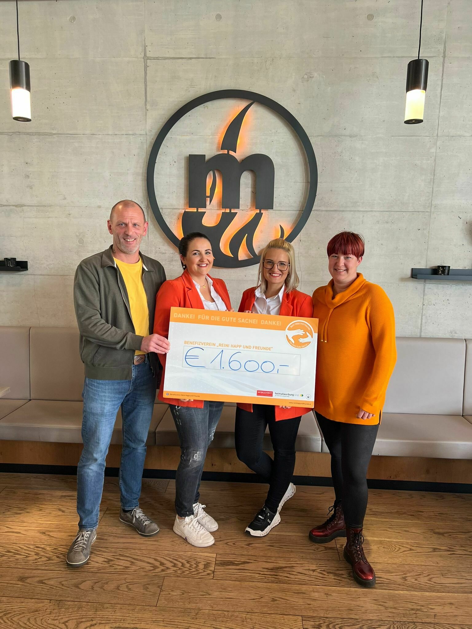 Winter-Night-Party im Milsano Mils: 1.600 Euro an den Verein Reini Happ ...