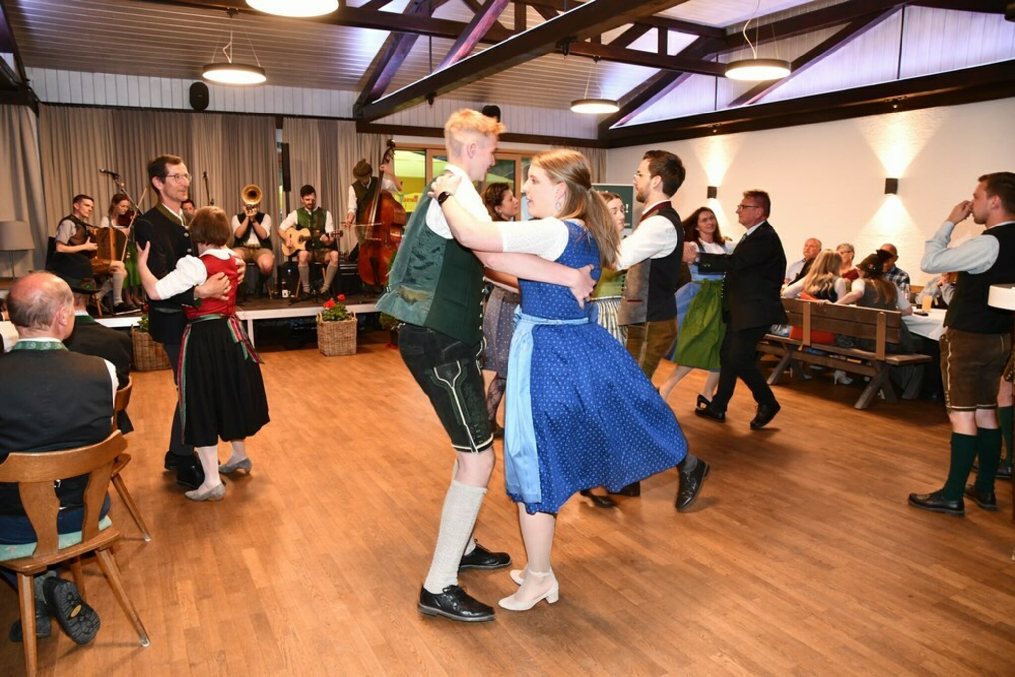 Volksmusikwoche: Oberwölz öffnete Stadttore für Freunde der Volksmusik ...