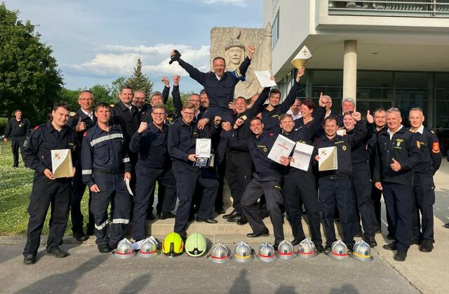 Triumph beim "Feuerwehrmatura": Bezirk Mistelbach feiert Doppelsieg ...