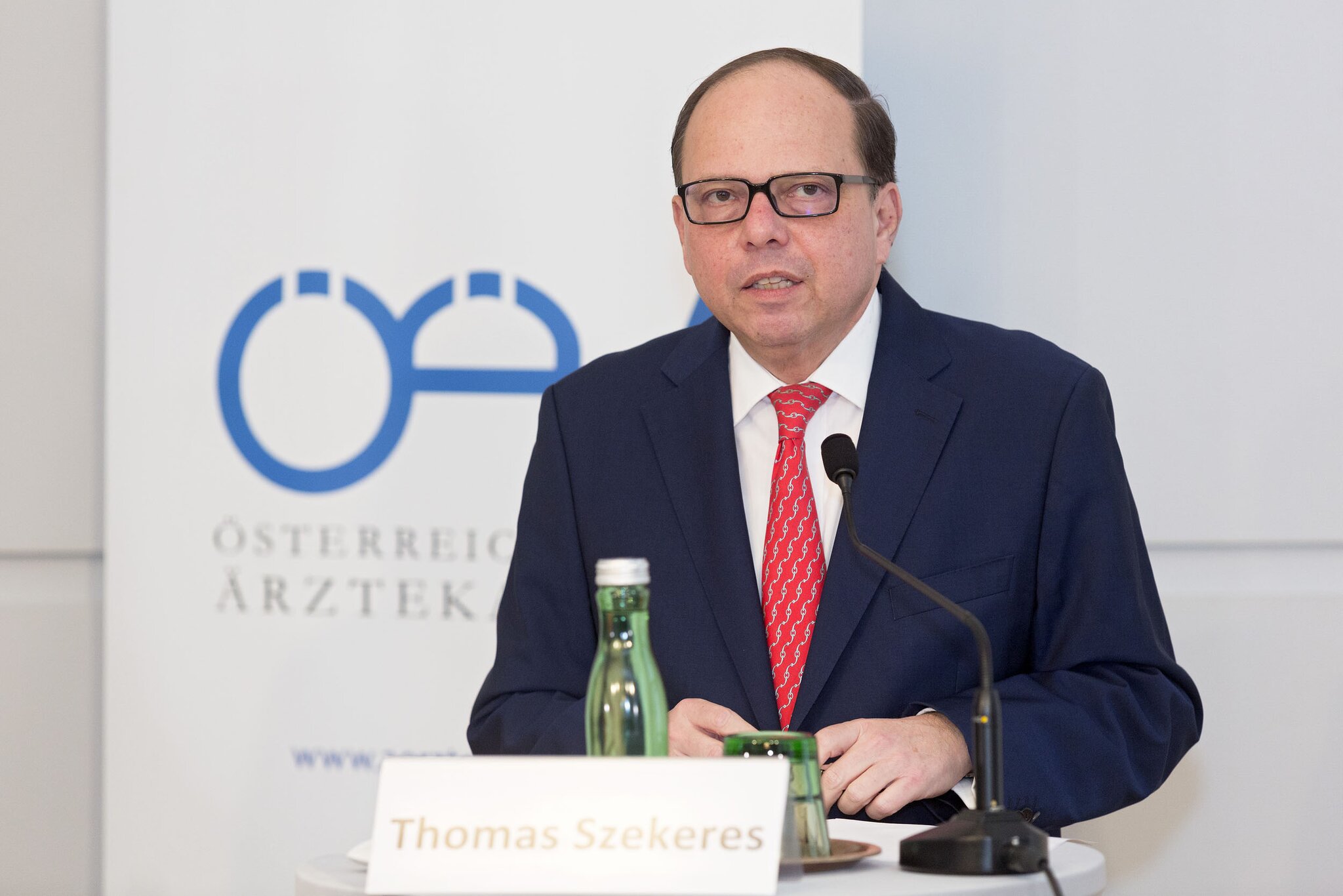 Wiener Ärztekammer: Staatsanwaltschaft ermittelt nicht gegen Szekeres ...