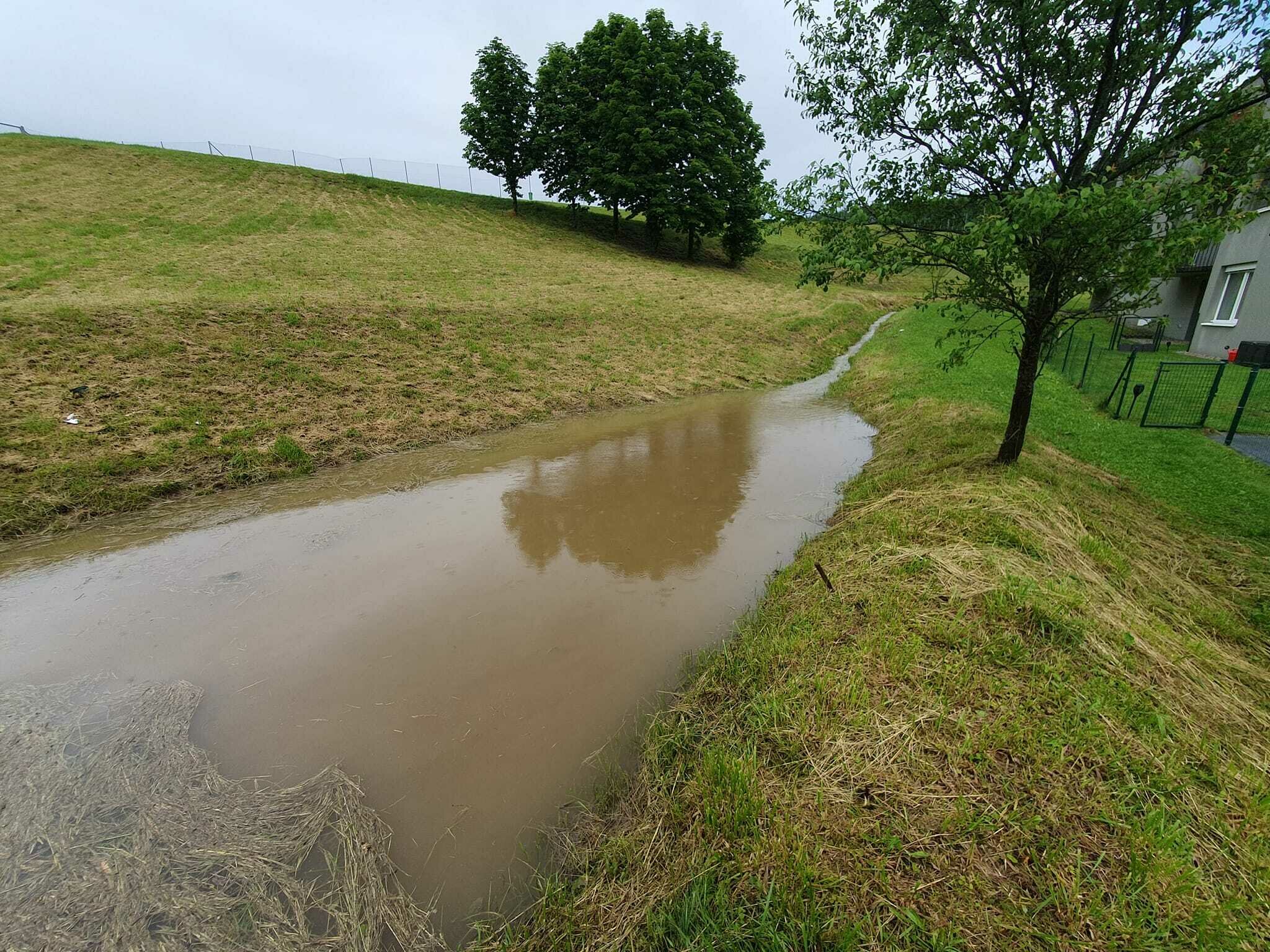 120.000 Liter Wasser abgepumpt: Nach Wolkenbruch drohte Überflutung ...