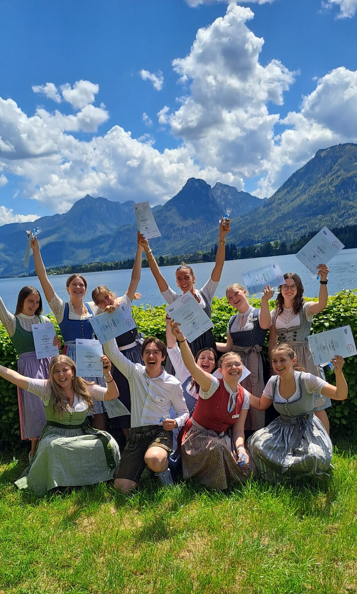 Ein sonniger Tag voller Erfolge: Erfolgreiche Jungsommelierprüfung an ...