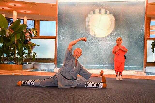 Hotel Larimar: Mönche aus China zeigten in Stegersbach hohe Shaolin ...