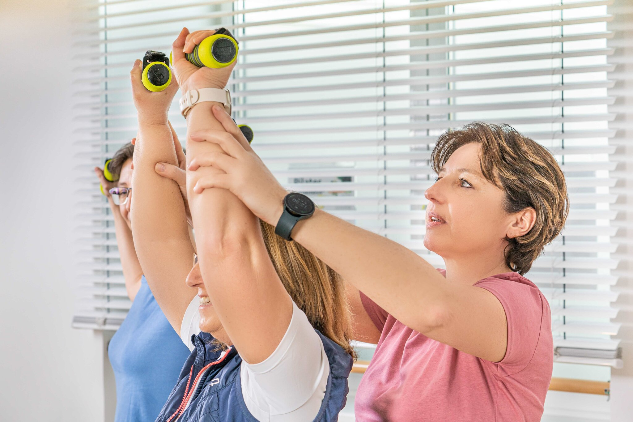 Keine Altersschwäche: Anna Hillingers Fitnessprogramm in der Landstraße ...