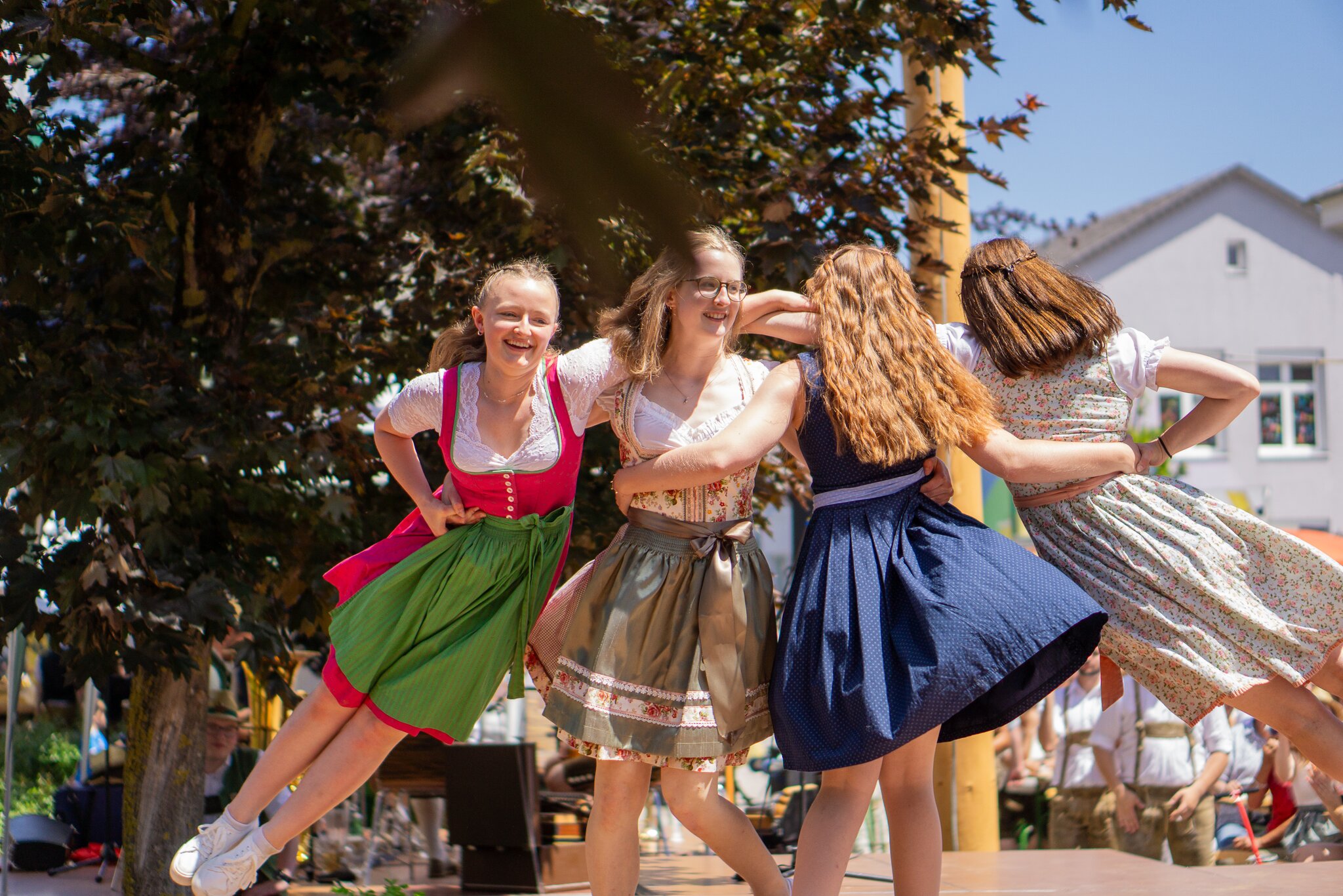 Pichl bei Wels: Erstaufführung der Dirndl-Show beim diesjährigen ...
