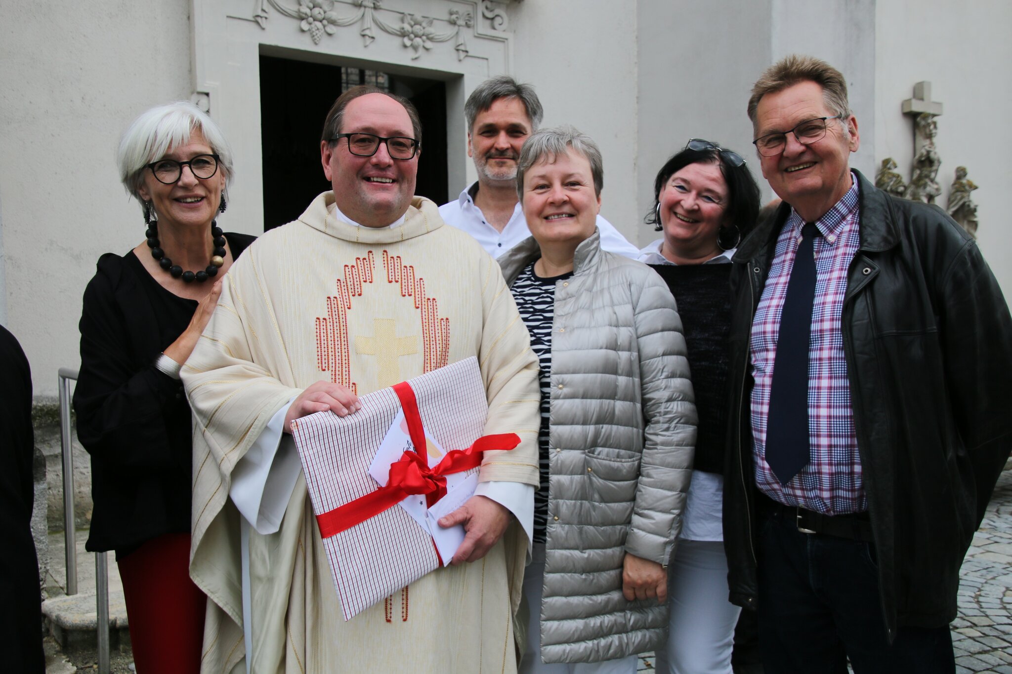 Jubiläumsfeier für Pfarrer Roman Schwarz: 3G – Jubiläum in der ...