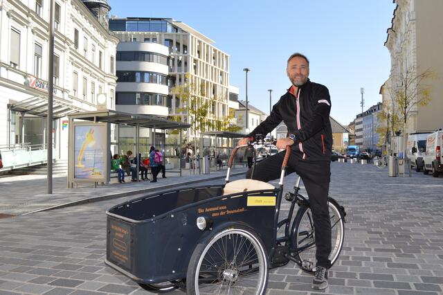 Bekannte Villacher Persönlichkeit: Der „Radbutler“ geht in Pension ...