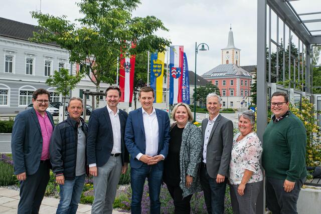 Regionalen Zusammenarbeit: Sven Hergovich besucht Ober-Grafendorf ...