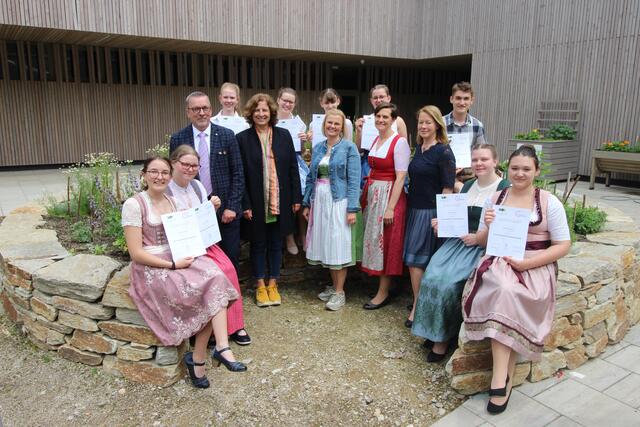 LFS Pyhra, St. Pölten Land: Die Käsekenner: "Alles Easy Cheesy" - St ...