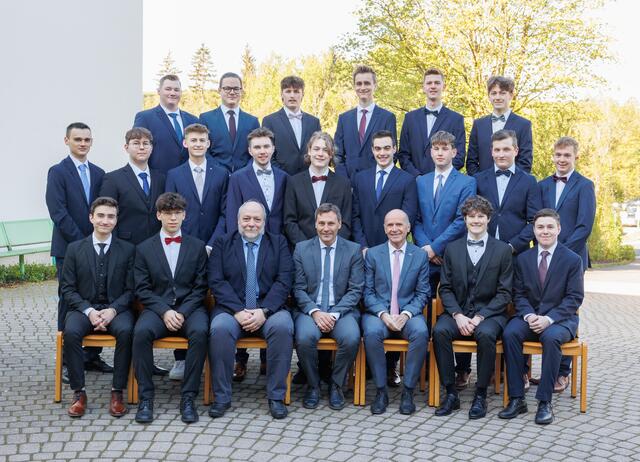 Neufelden: HTL-Schüler haben Matura erfolgreich bestanden - Rohrbach