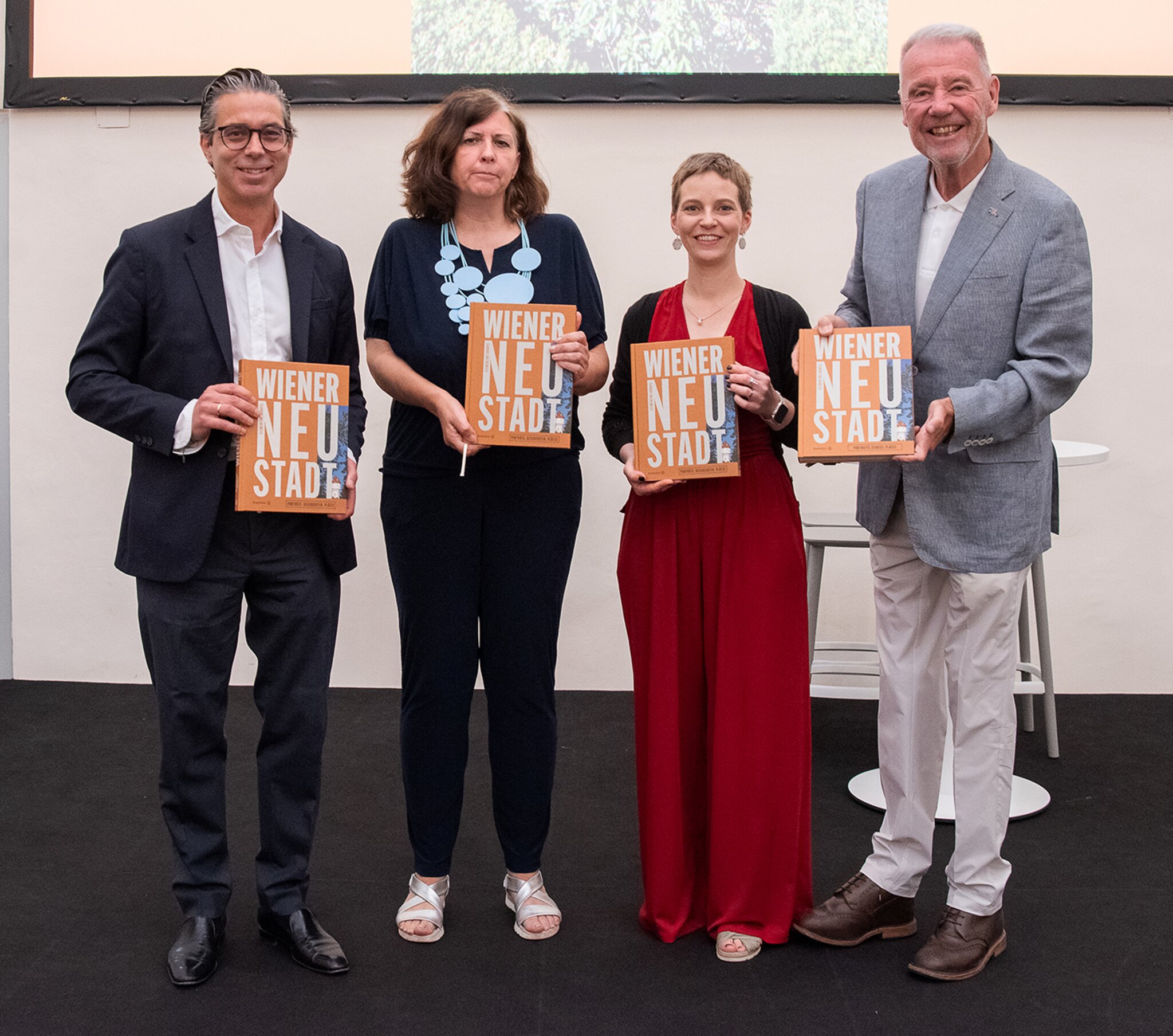 Neues Buch präsentiert: „Wiener Neustadt-Porträts. Geschichten. Plätze ...