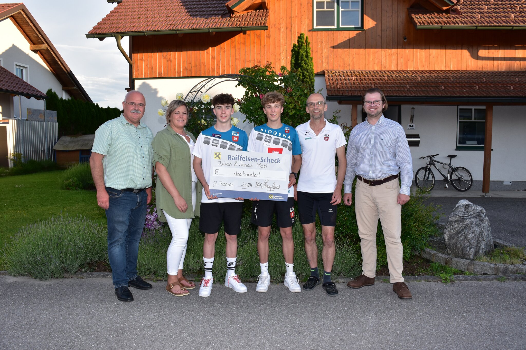 Sankt Thomas: Brüder Mesi erhalten Sportförderung für ihre Leistungen ...