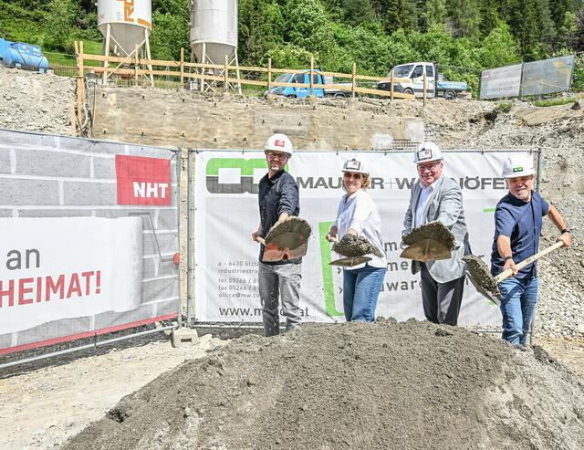 MeinBezirk vor Ort: Baustart für 32 Mietwohnungen der Neuen Heimat ...