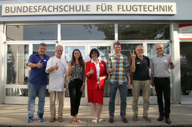 Bundesfachschule für Flugtechnik: Das Hangarfest im Fliegerhorst - Tulln