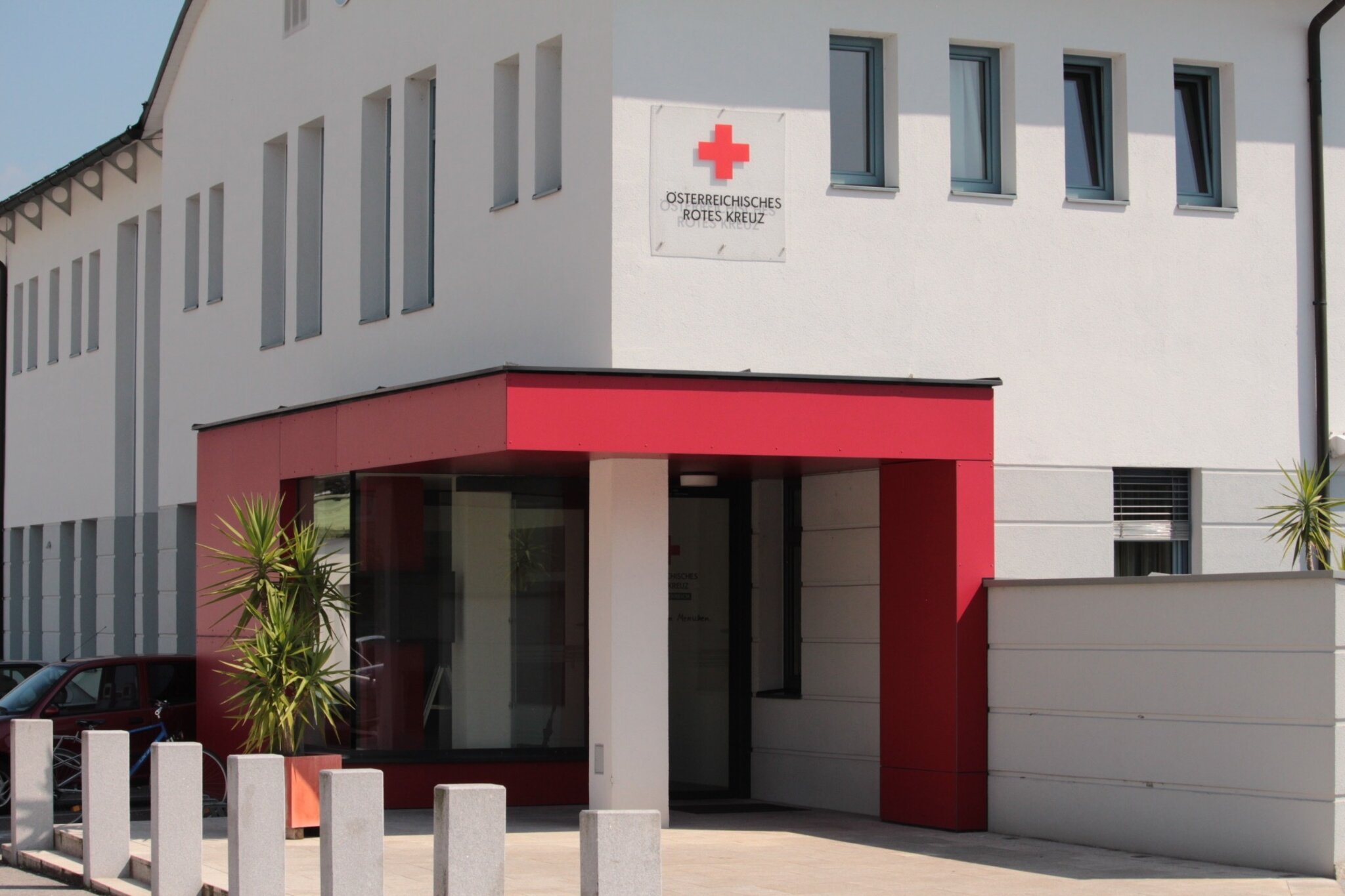 Rotes Kreuz: Bezirksstelle und Einsatzzentrum in Perg besichtigen - Perg