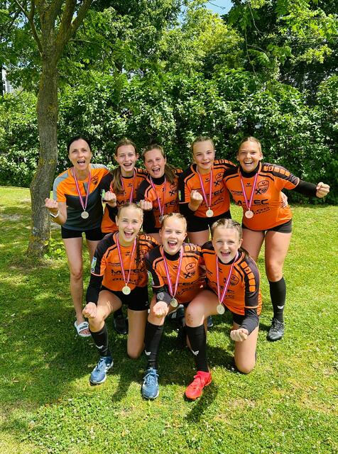 U14 Faustball Staatsmeisterschaften: Gold und Silber ging nach Rohrbach ...