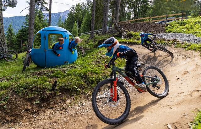 Region Tirol: Ein fröhlicher Start in die neue Muttereralm-Saison ...