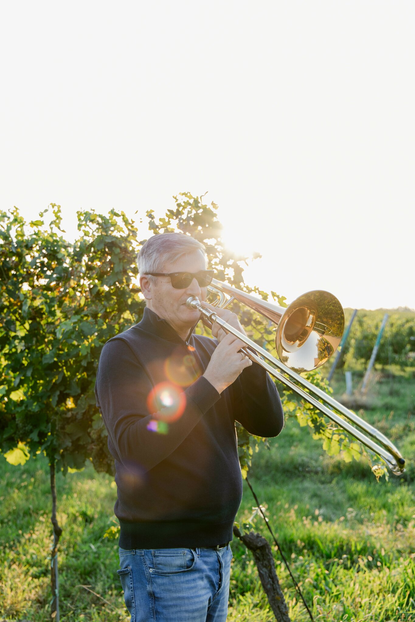 Ensemble mit Gasttrompeter Thomas Gansch: Musiker Peter Platt ...