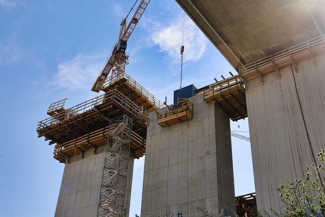 Baustellenbesichtigung an der Westautobahn: HTL1 Linz: Packende ...