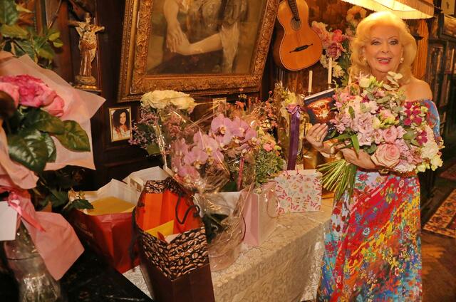 Marchfelderhof in Deutsch-Wagram: Opernsängerin Birgit Sarata lud zu ...