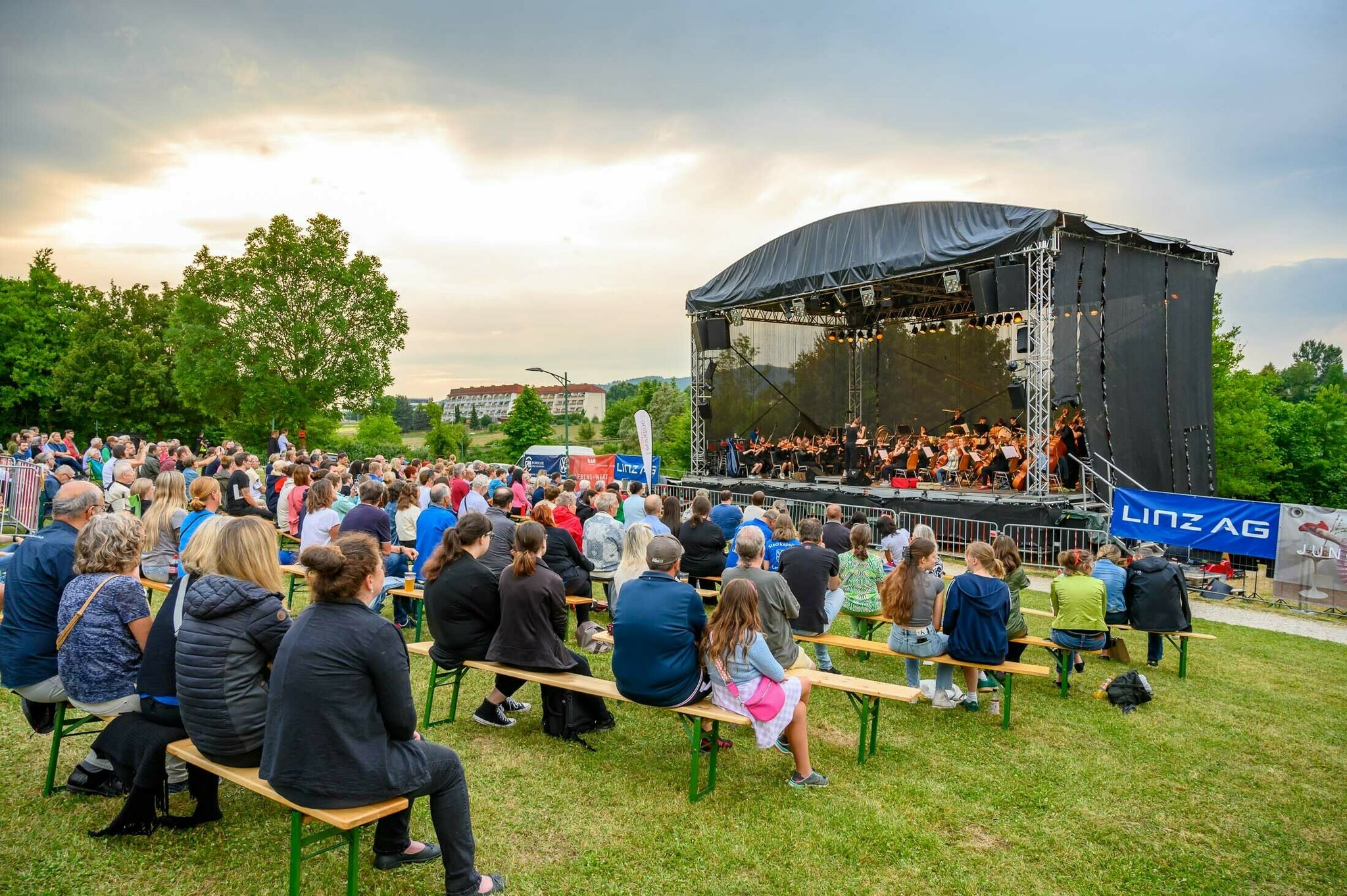 Klangbogen Leonding: Stadtpark wird zur großen Konzertbühne - Linz-Land