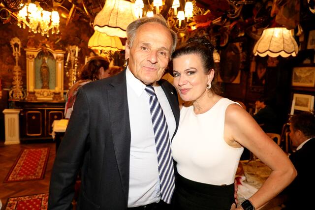 Marchfelderhof in Deutsch-Wagram: Opernsängerin Birgit Sarata lud zu ...