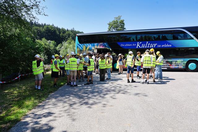 Baustellenbesichtigung an der Westautobahn: HTL1 Linz: Packende ...