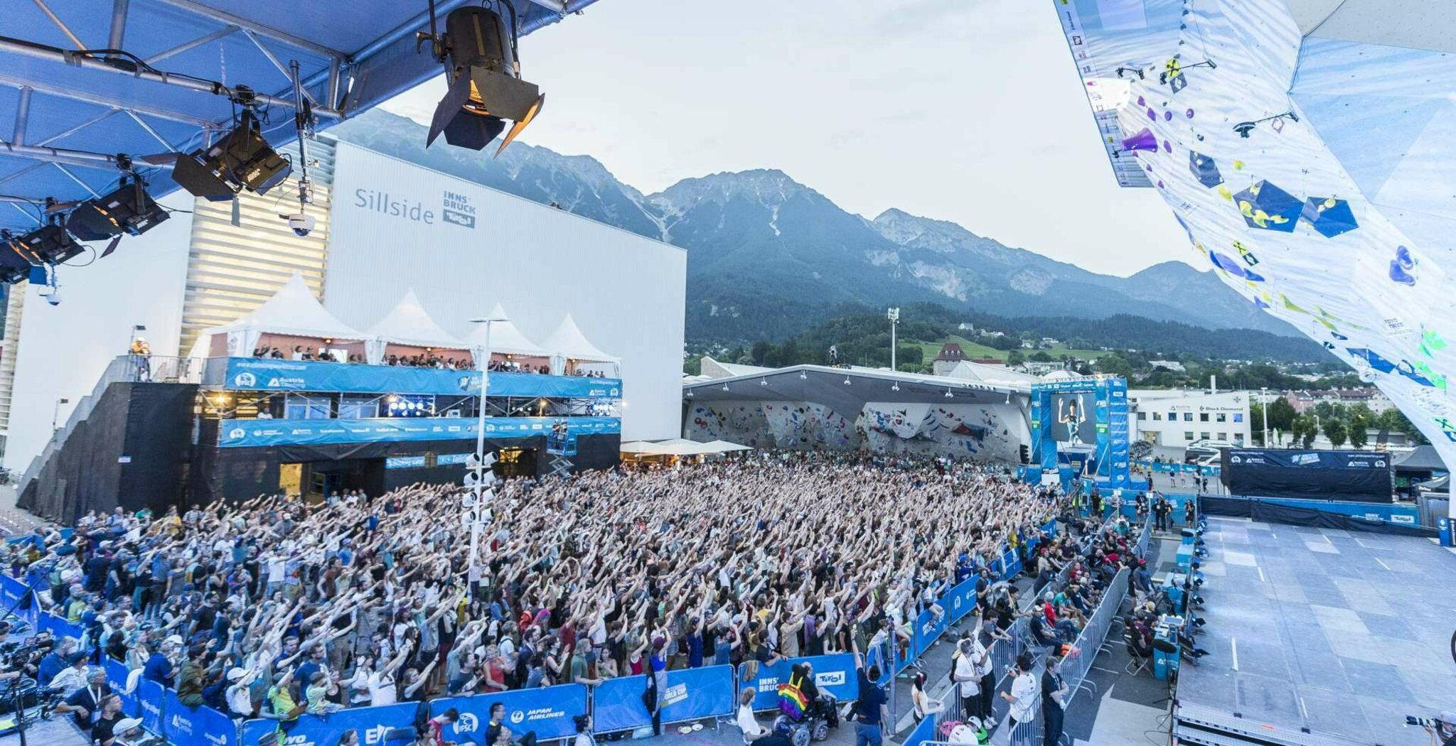 „Geilster Weltcup des Jahres”: IFSC Climbing World Cup haute Fans und ...