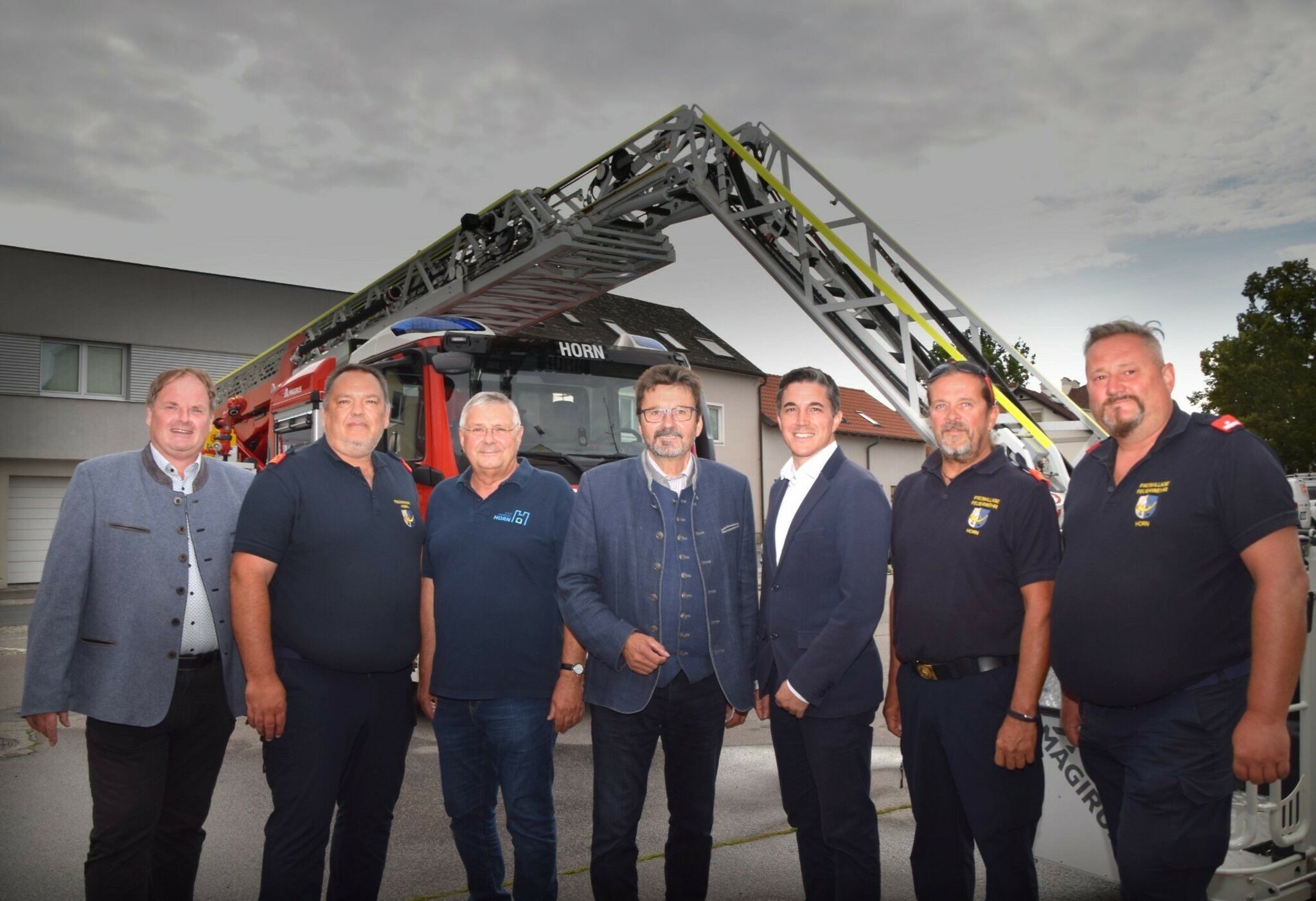 Bezirk Horn: Neue Drehleiter für die FF Horn - Horn