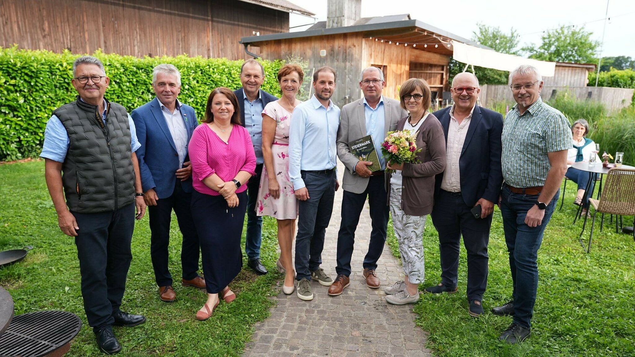 Auszeichnung für Dirnbacher: Robert Lenz trägt den Titel Ökonomierat ...
