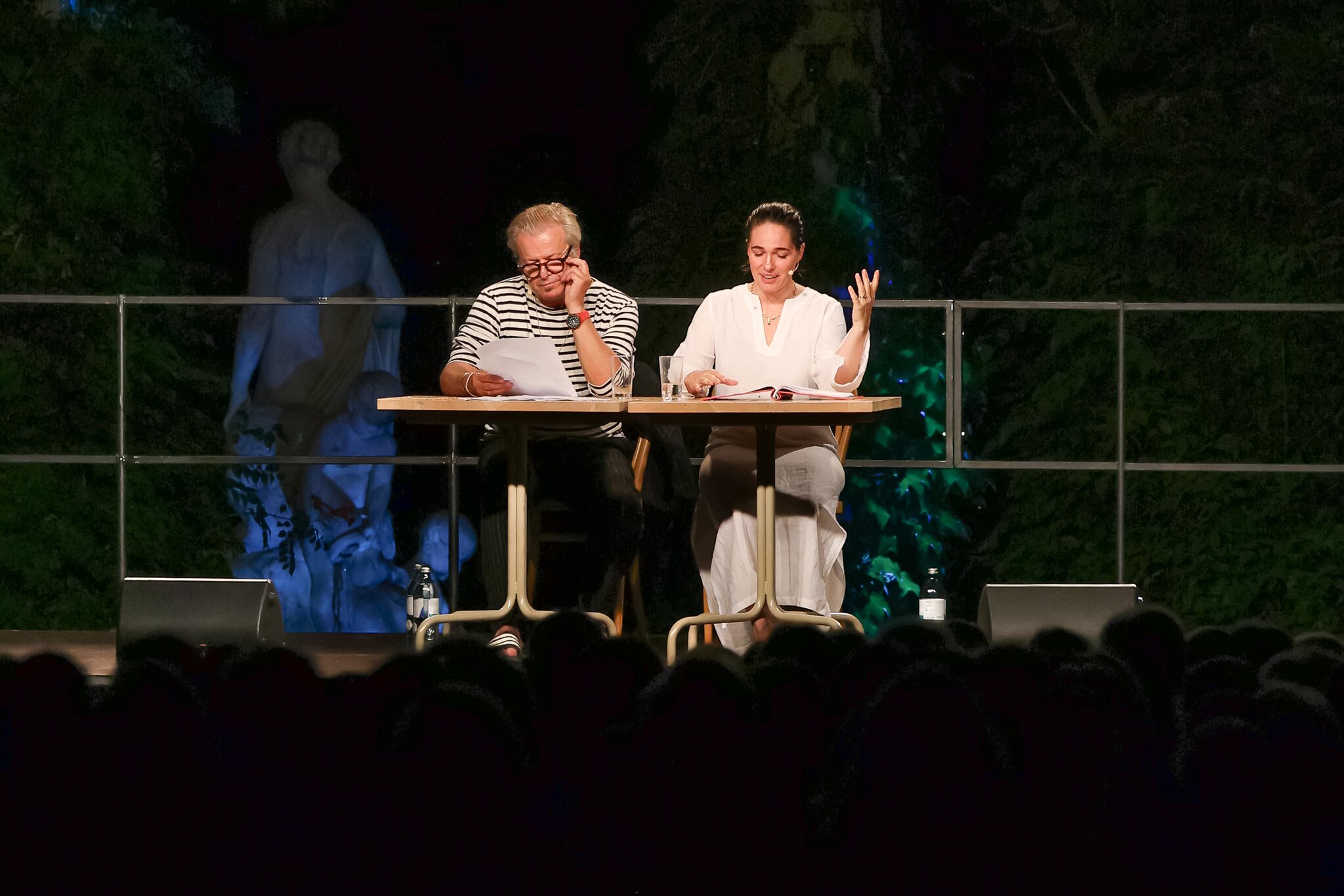 Vöslau: Fulminante Performance von Verena Altenberger und Roland Koch ...