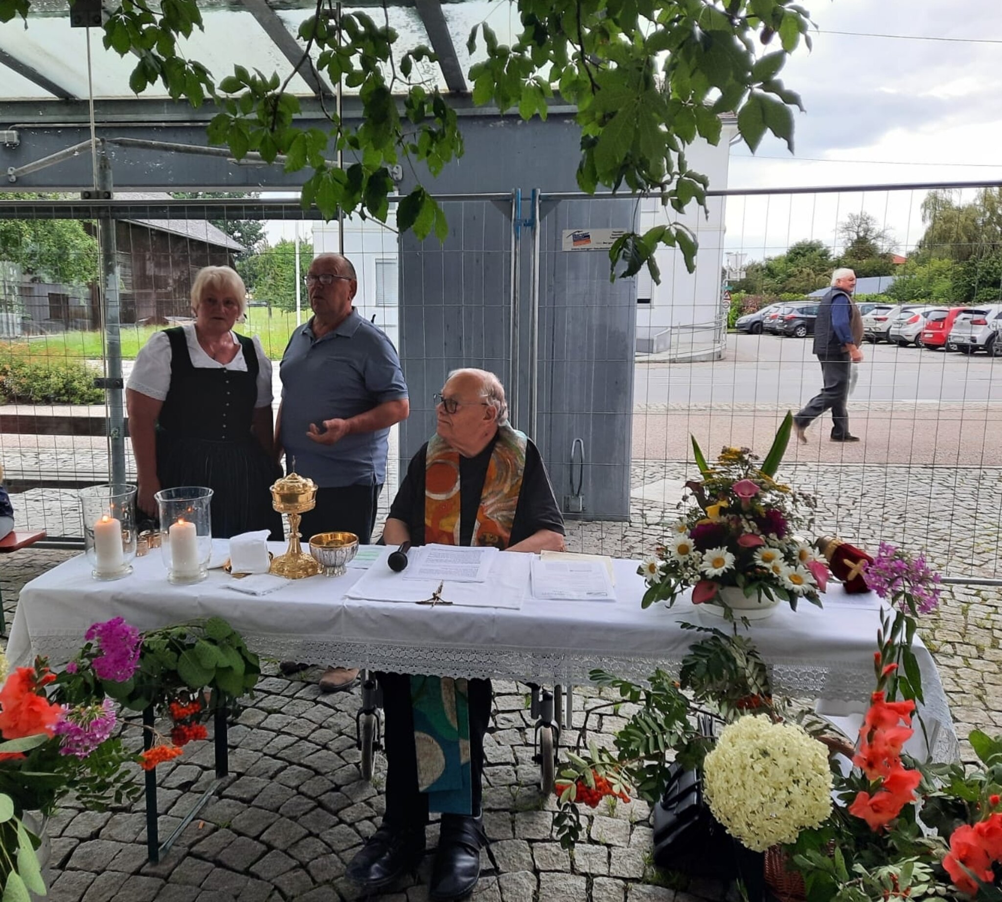 Pfarrgemeinderat Polling: Dorfmesse am Gemeindevorplatz - Braunau
