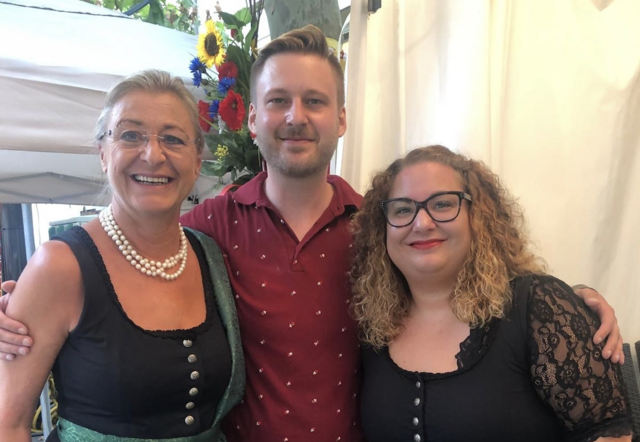 Familie Tosoni & Rathauscafé: Seit 50 Jahren dem Villacher Kirchtag ...