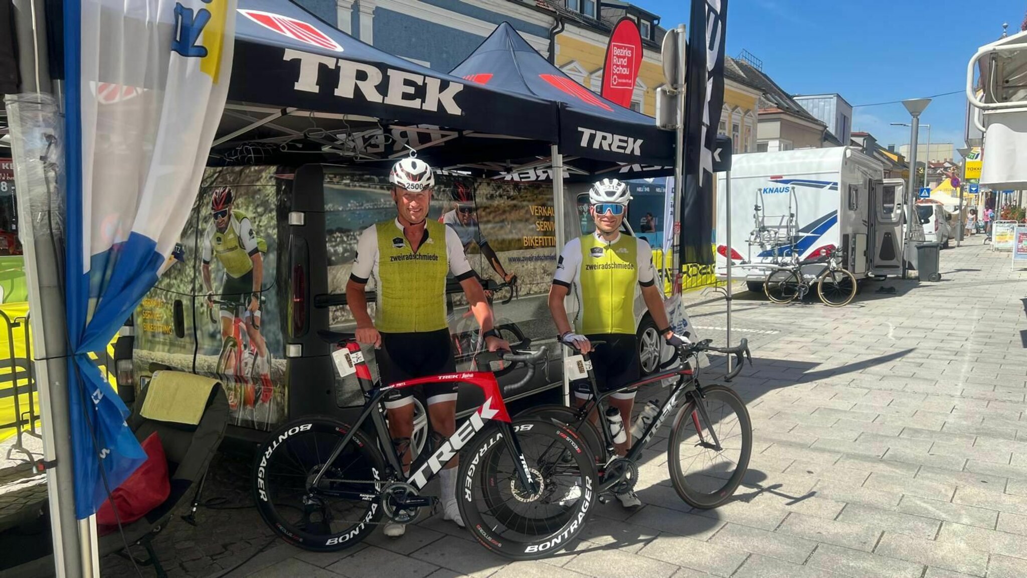 Sieg im 2er-Team: Das Gillmayr-Duo trumpfte in Grieskirchen auf ...