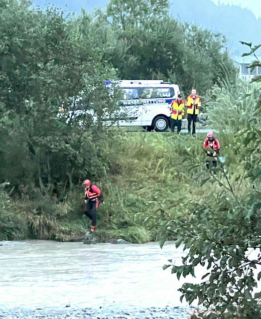 17. Juli: Therapiehund-Rettung, Fall Leon, Freizeitticket und LKW ...