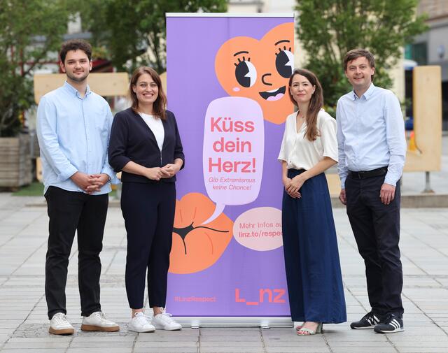 "Küss dein Herz": Anti-Hass-Kampagne erreicht alle jungen Linzer auf ...