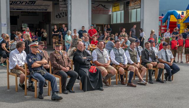 Fahrzeugweihe bei der Feuerwehr Windischgarsten: Zwei neue ...