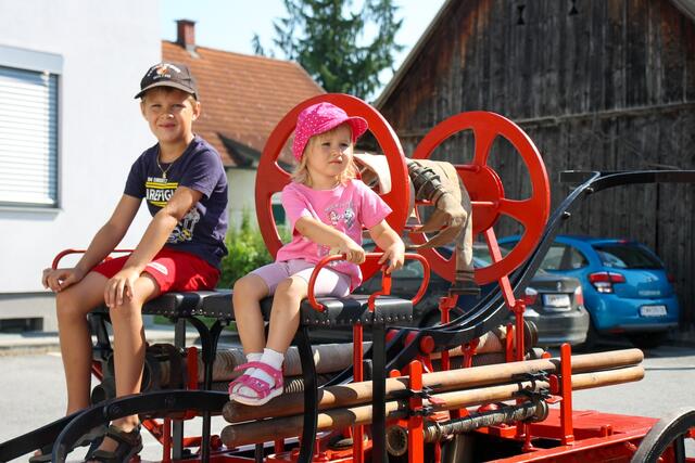 Feuerwehr Wolfau: Historische Feuerwehrkutsche bekommt eigenes Museum ...