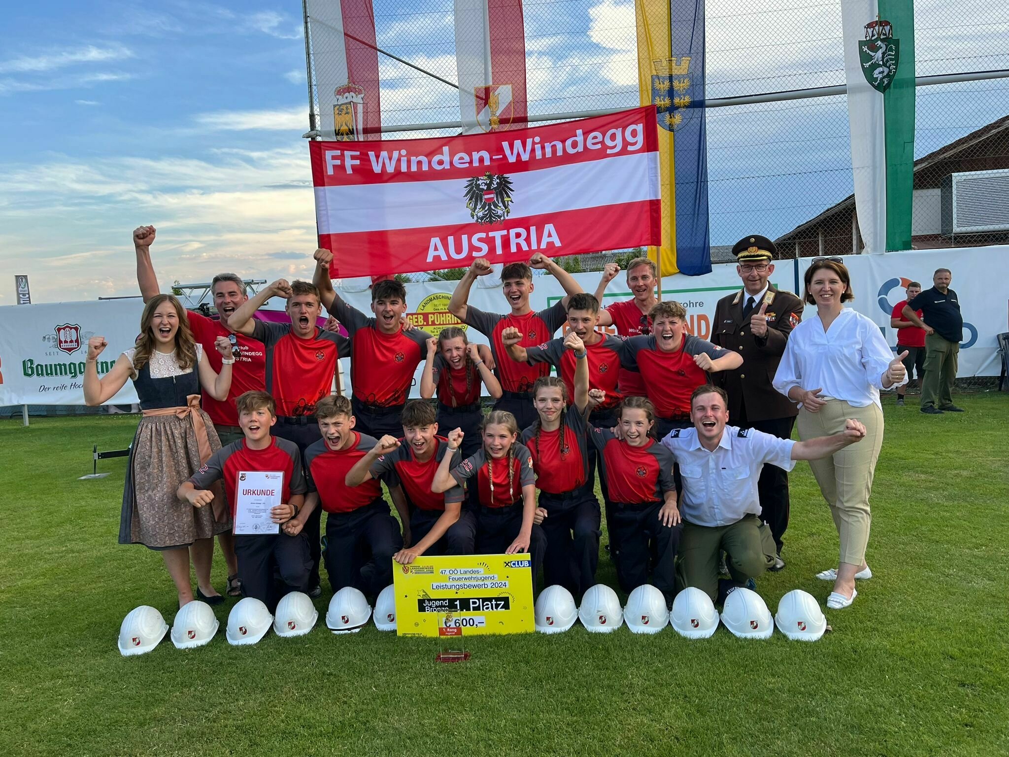 Schwertberg: Landessieg für Feuerwehrjugend Winden-Windegg - Perg