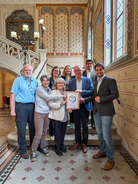 Ehrung: Kernteam der "Bürger:innenbeteiligung" wurde ausgezeichnet ...