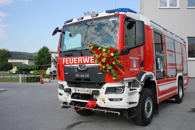 Stadtfeuerwehr Pinkafeld: Neues Rüstlöschfahrzeug und Tag der Feuerwehr ...