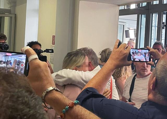 Fall Leon: Das Urteil wurde verkündet: Freispruch für Leons Vater ...