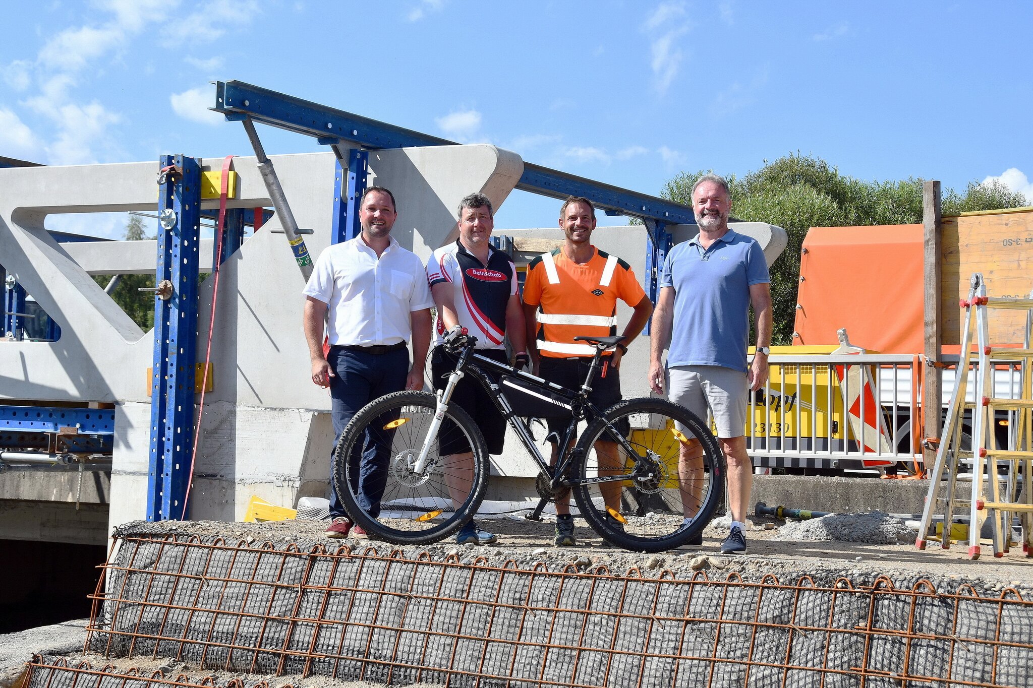 Geh- und Radwegeausbau: Radweg-Offensive ist in der Region voll im Gang ...