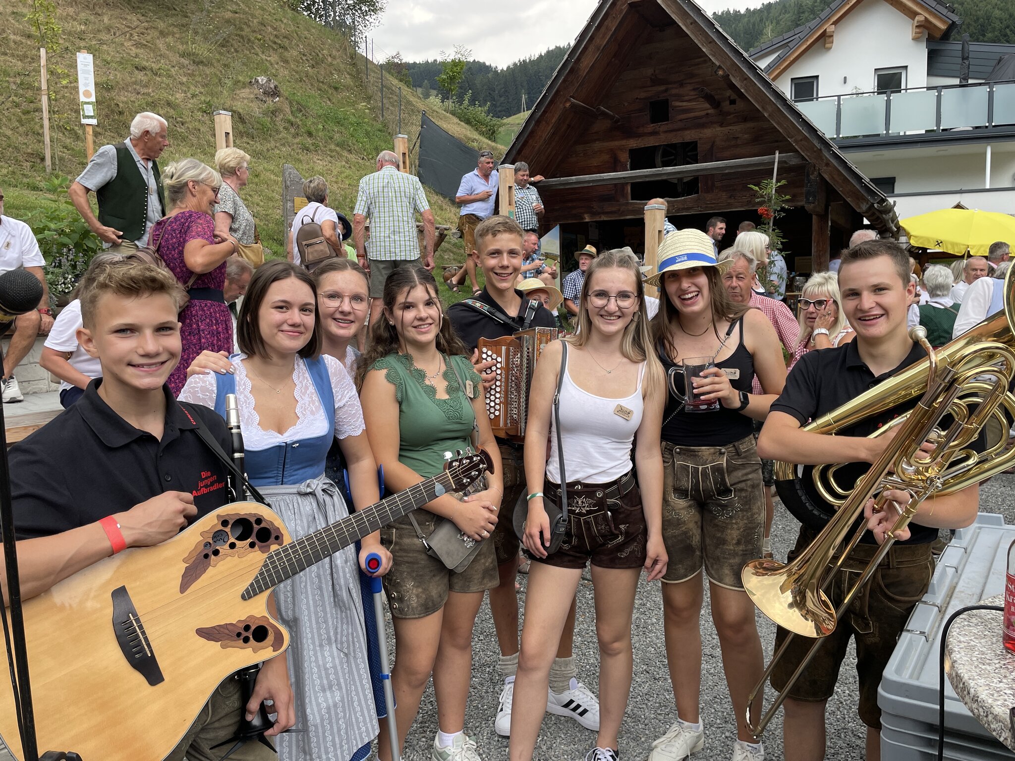 Bildergalerie: Tausende Gäste strömten zum 3. "Gasner Musikirtag" - Weiz