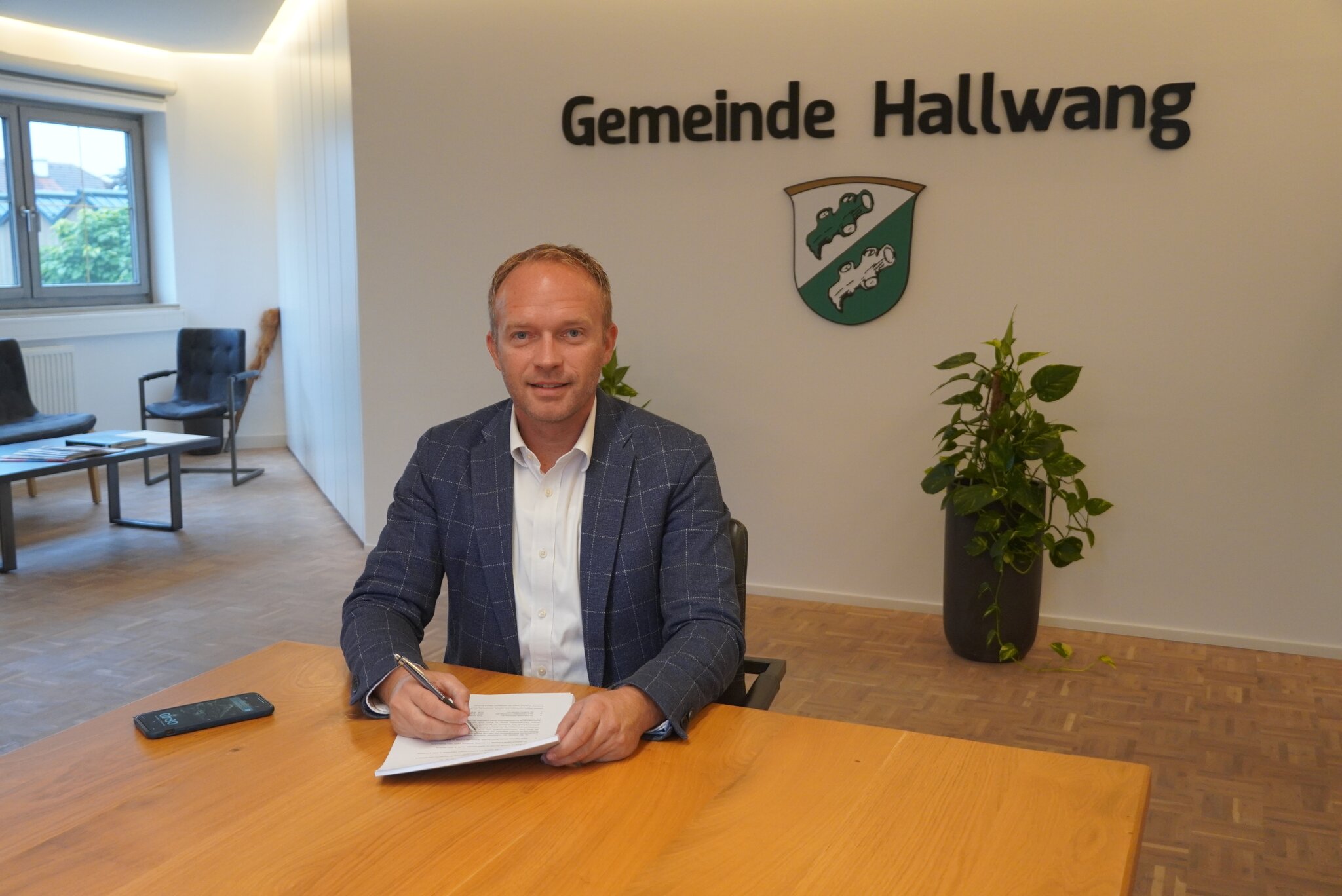 Politik im Flachgau: Zahlreiche Bauprojekte in Hallwang in Arbeit ...