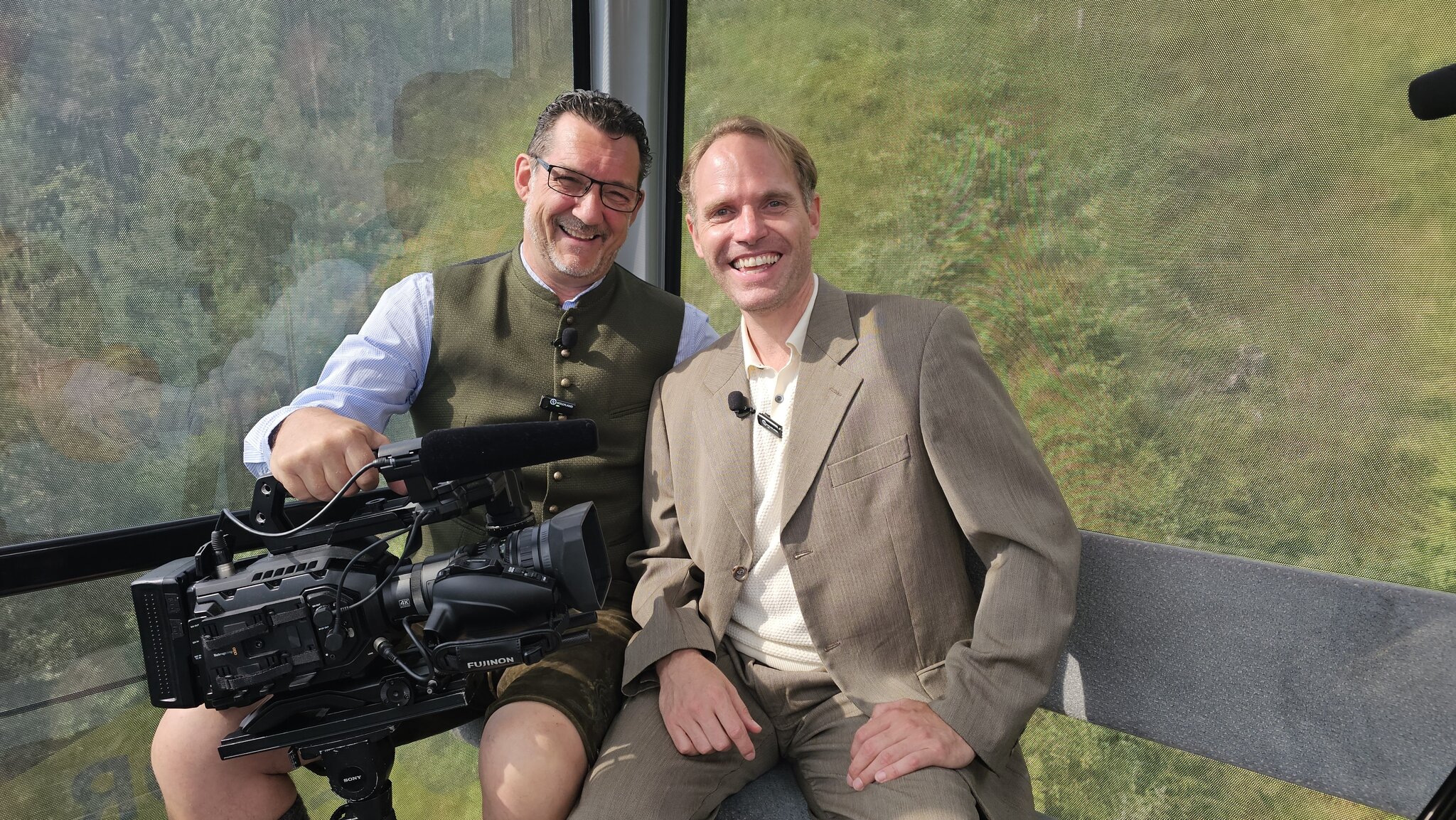 das ist mein Leben ...": LÄNDLE TV: Us dr Gondl mit Musicalstar Samuel ...