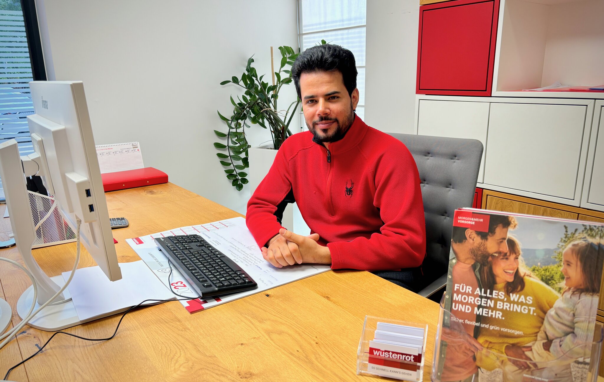 Lehre als Finanzdienstleister: Wissen und Fleiss spornen Hashmat an ...