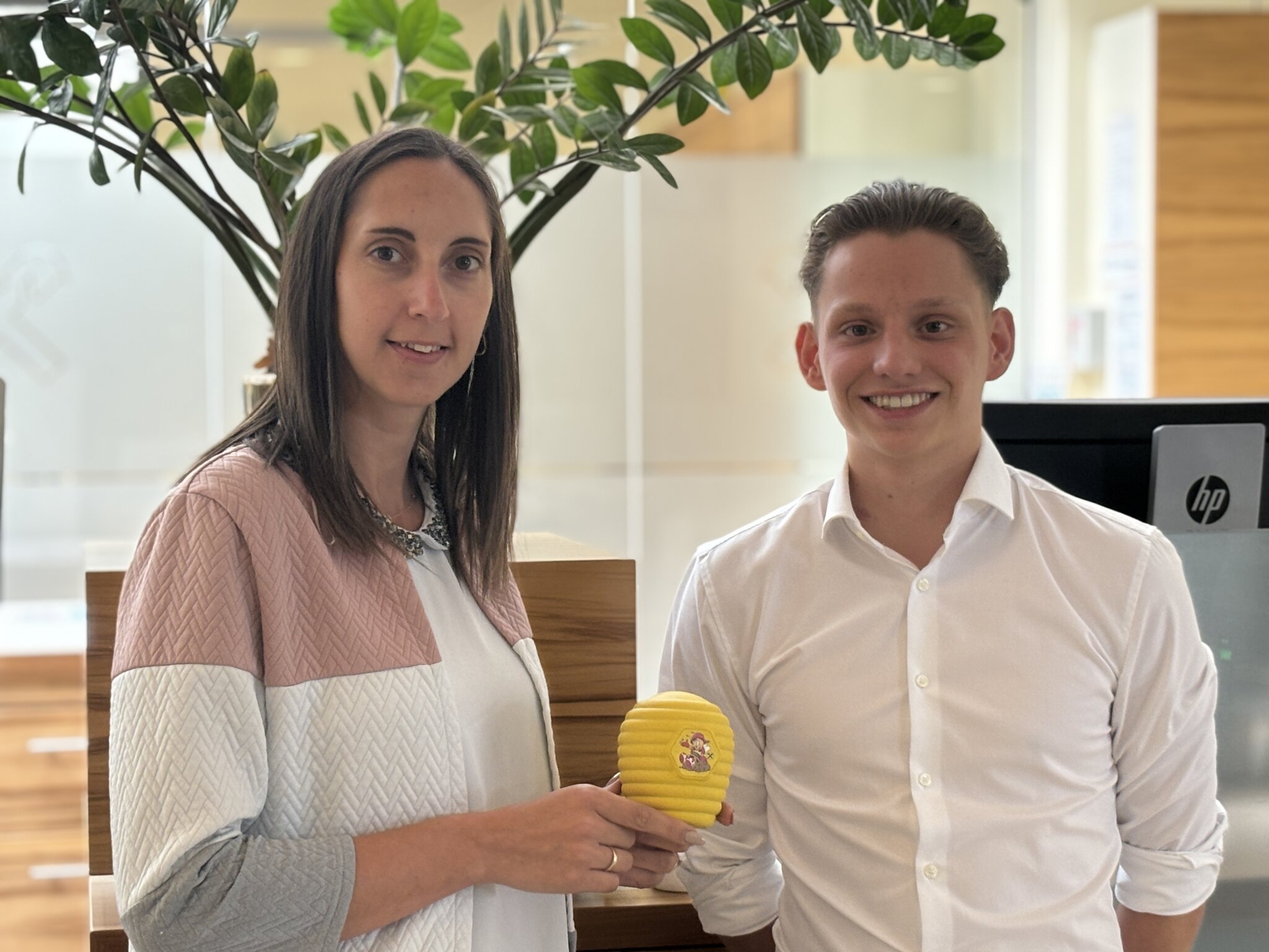 Lehre 2024: Lehrlinge machen Karriere nach der Lehre in Schwechater ...